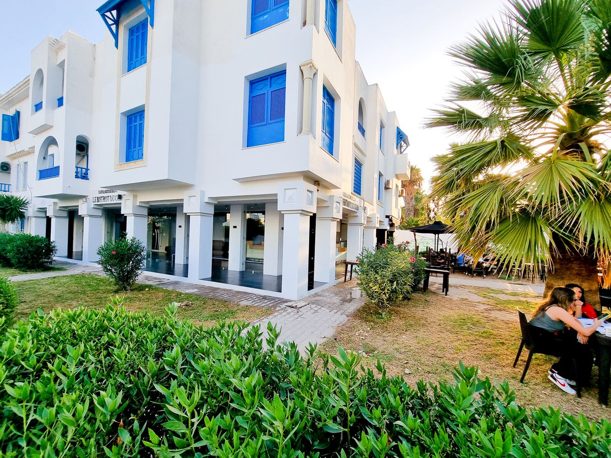 Vente d'un café restaurant sur la route touristique de Nabeul